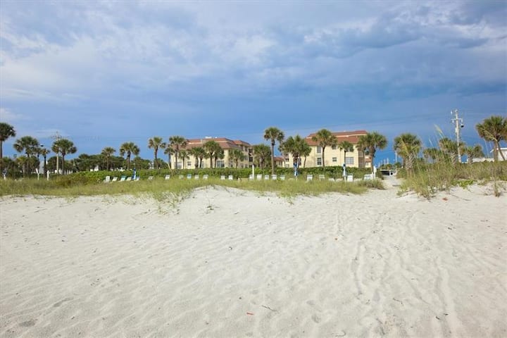 Beach Harbor Club 2br Condo - Longboat Key, FL