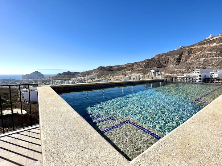 Newly-built Deluxe 2br/2 Baths/2 Balcony, Roof Top - Cabo San Lucas