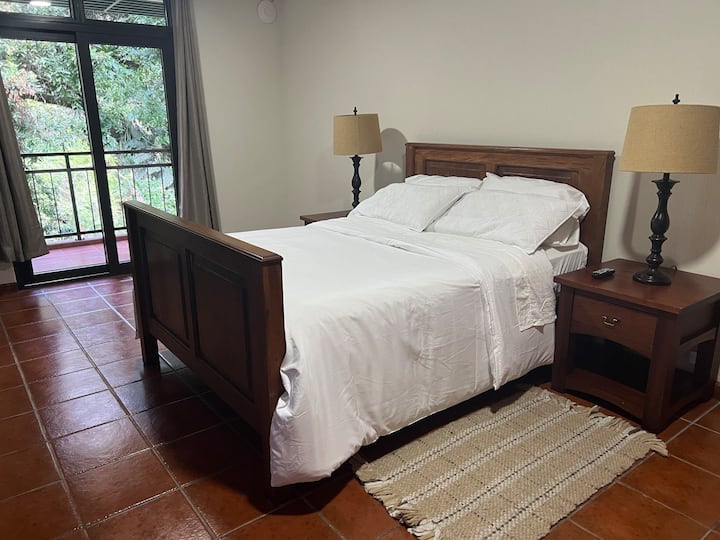 Apartamento En El Encinal. - San Pedro Sacatepéquez