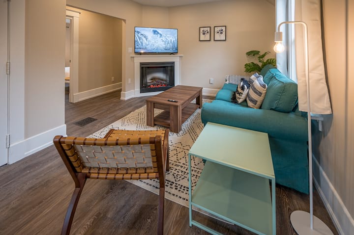 Newly Renovated Downtown Retreat - Waterloo, Canadá