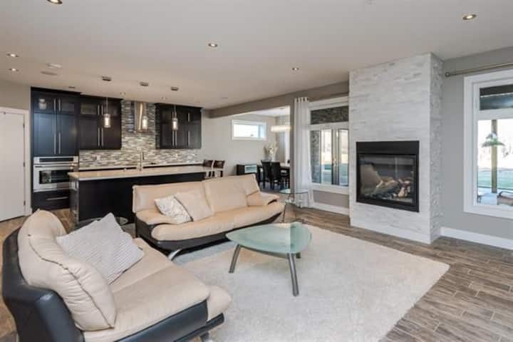 Spacious Walkout Basement - Spruce Grove