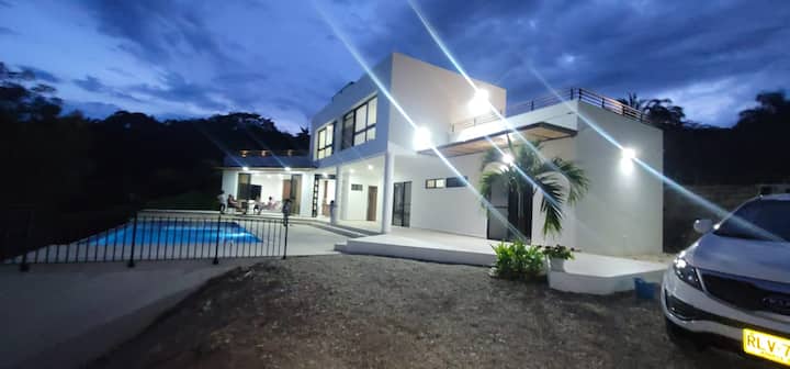 Casa Campestre En Apulo -Anapoima - Apulo