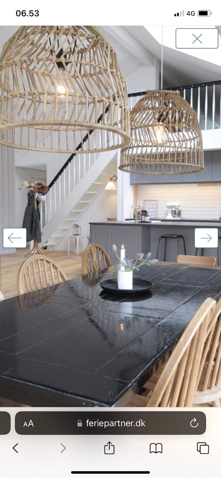 Stor Og Lyst Sommerhus - Denmark