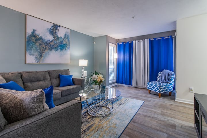 Vinings Vista: Your Serene Escape In Atlanta, Ga" - Buckhead, GA