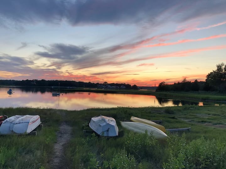 Waterfront Home In Onset For Happy Memories - Wareham, MA
