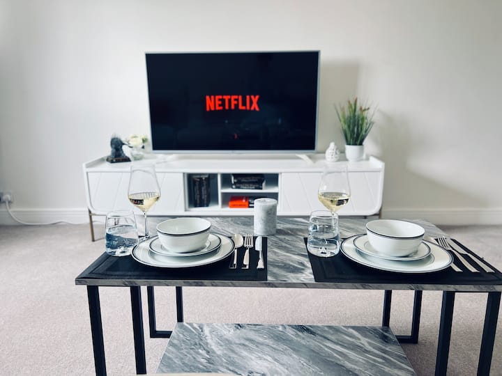 Deluxe 2 Bedroom Apartment - Sheffield