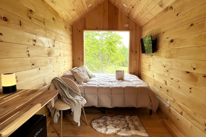 Tiny Home Glamping @ Maia's Place - State of New York