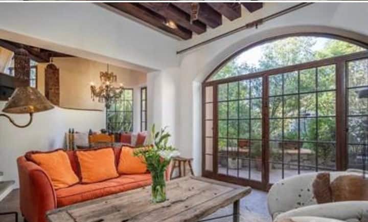 Stirling Dickinson's Lil Casita - San Miguel de Allende