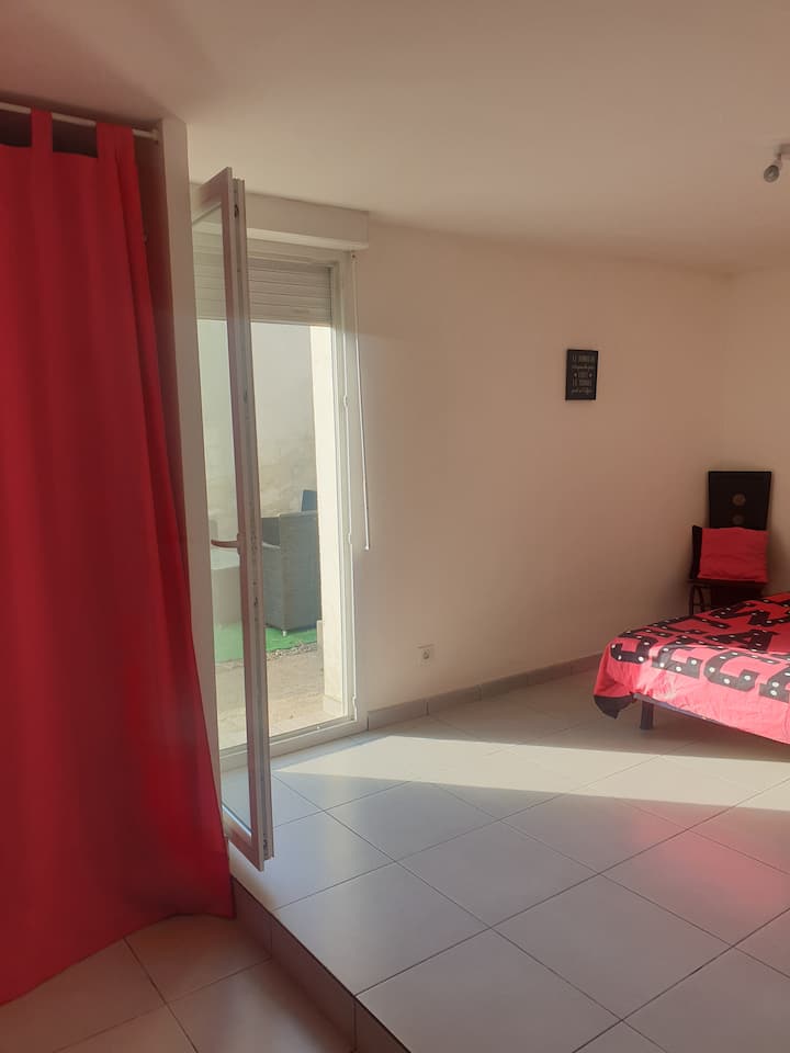 Charmant F2 à 3mns De La Mer - Ghisonaccia