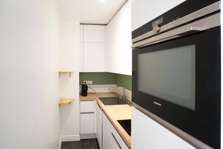 Nid Douillet Et Chic Pour 4p - 14e - Paris