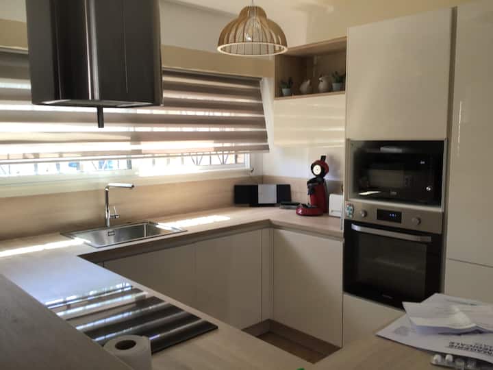 Location Maison De Plain-pied - Arles