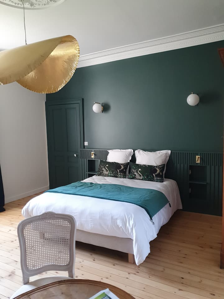 Chambre Tilleul Dans Un Château - Bouaye
