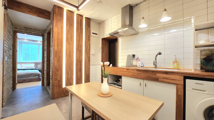 홍대입구역 도보 7분#1층#2br#4bed#1bath#urban Forest#103 - Seoul