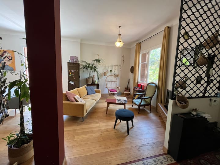 Maison De Ville Avec Jardin - Carros