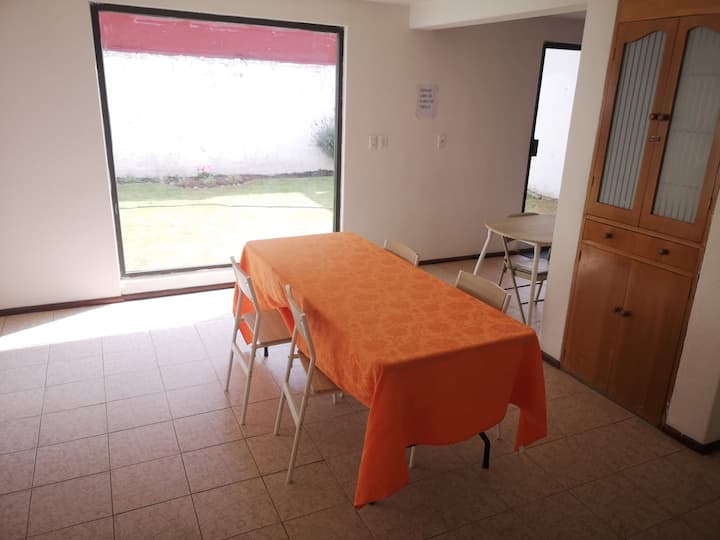 Casa Pilares. 3 Recs, 2 Garages, Cfdi 4.0, Metepec - Metepec