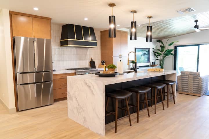 *New Remodel* W/ Pool & Spa - Gilbert, AZ