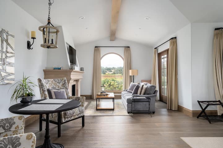 Luxe Haven : Grand Reserve Inn - Sutter Creek, CA