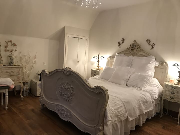 Room With A View - Mauléon-Licharre