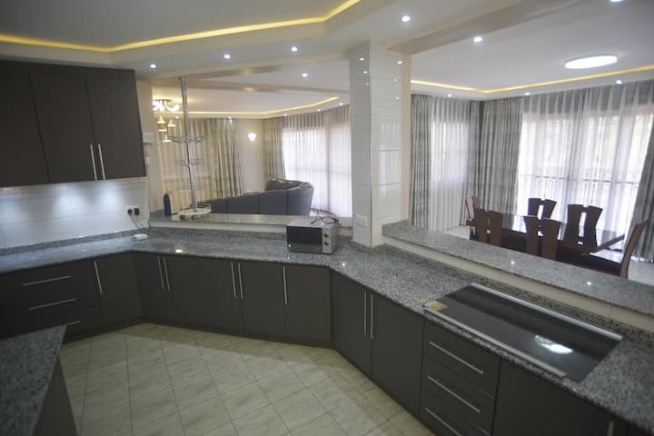 Executive Penthouse (3 Bedrooms) - Kampala