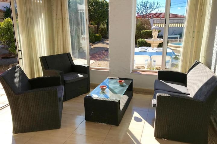 Bonita Casa Con Piscina Para Desconectar - Mont-roig del Camp