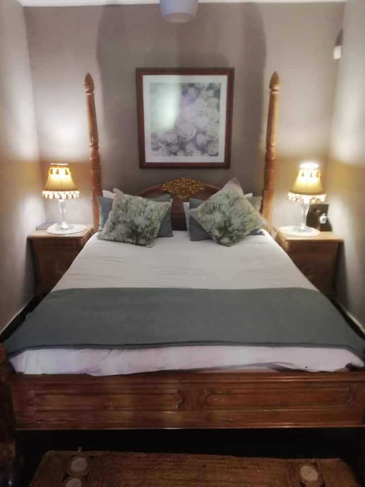 Santai Guest House Brits, Nw - Brits