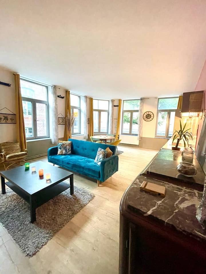 Central Mons Doudou Appartement Grand Place Pink - Mons
