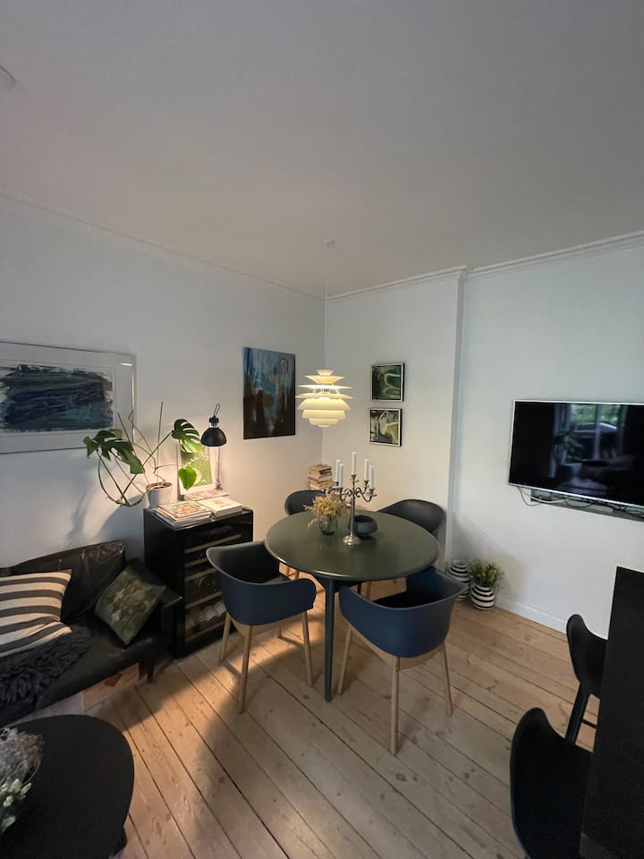 Vesterbro Apartment With Balcony - Copenhague