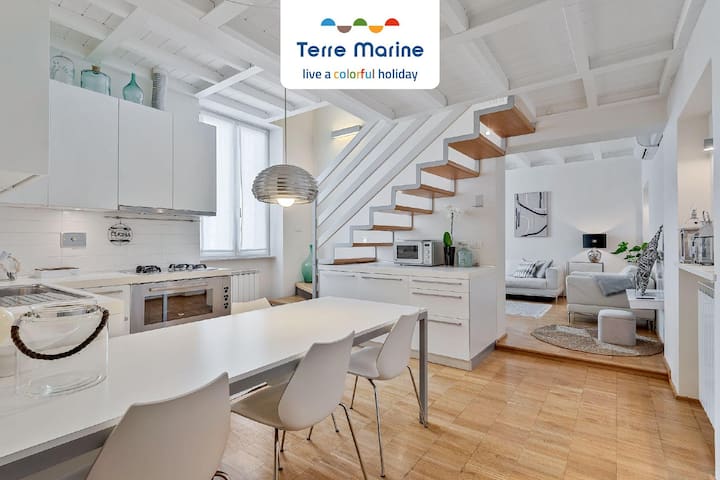 The Charme, Terremarine - Lerici
