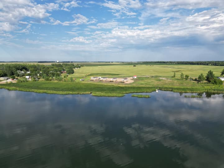 6 Mile Lodge - Devils Lake, ND