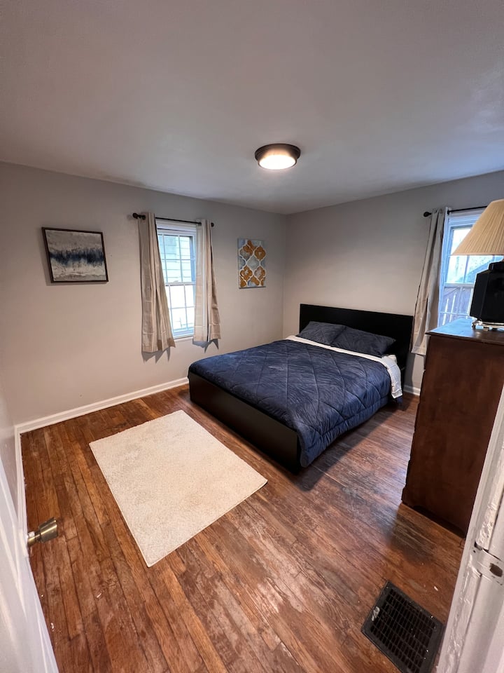 Cozy 1b/1b, All To Yourself! - Dayton