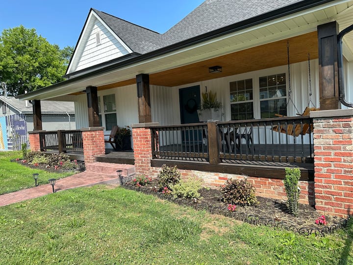 Elegant Art Deco Home: Short Drive To Ut/downtown - Knoxville, TN