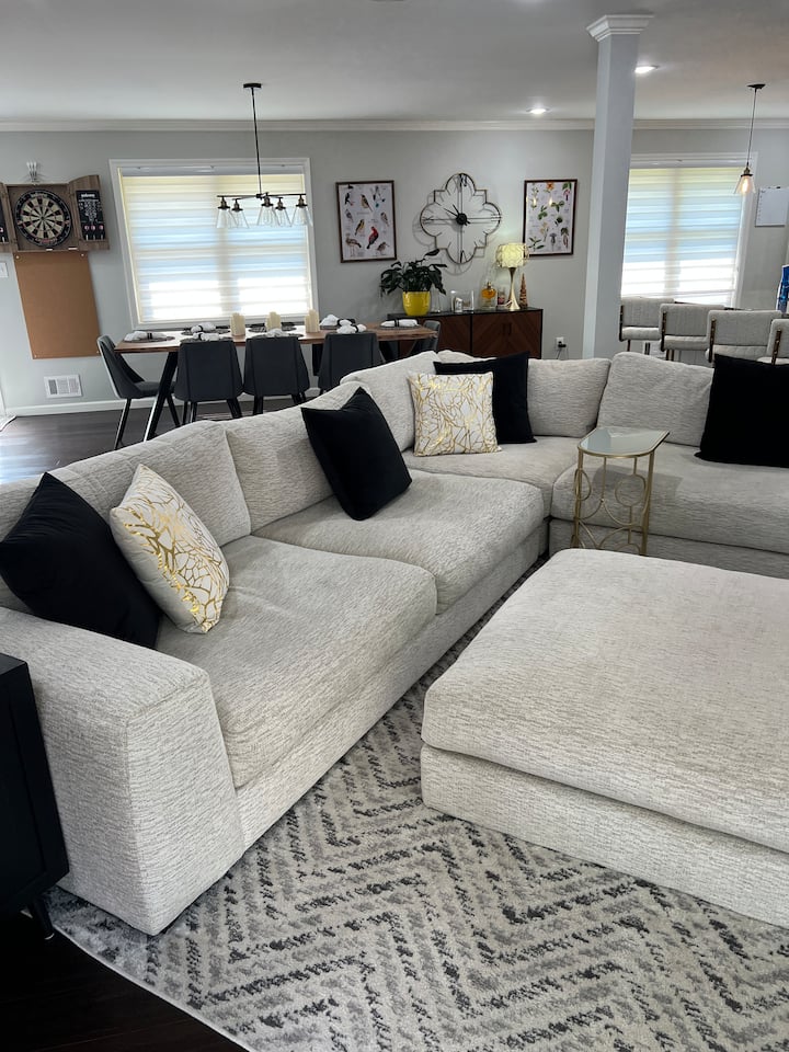 Smyrna Sanctuary Near Thebattery - Smyrna, GA