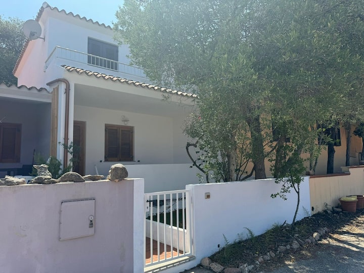 Villetta Familiare 2km Dal Mare. - San Teodoro