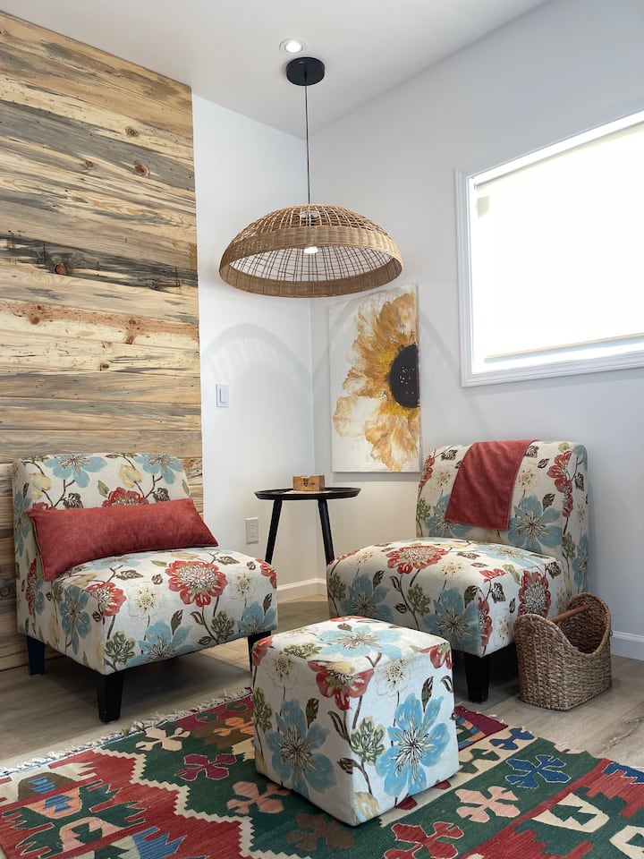 Wine Country Trail, Gated, View, Studio & Patio - Paso Robles, CA