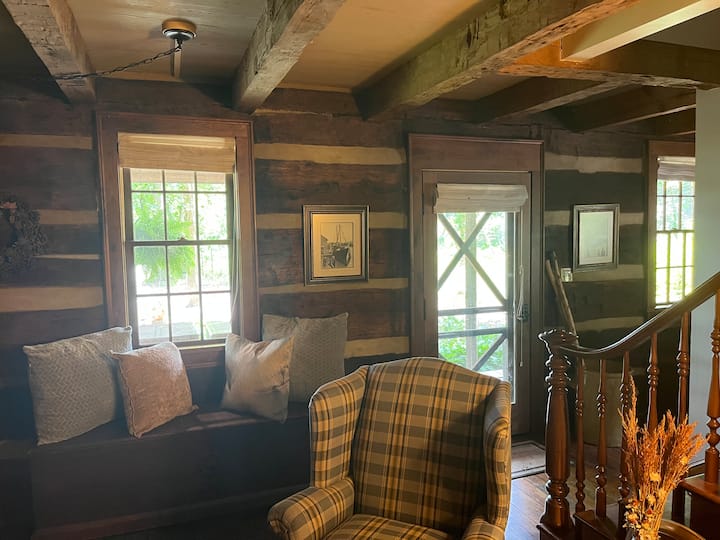 Mohicanville Hideaway - Ashland, OH