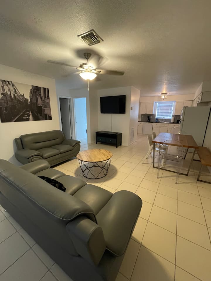 Two Bedroom Apartment - Fort Lauderdale