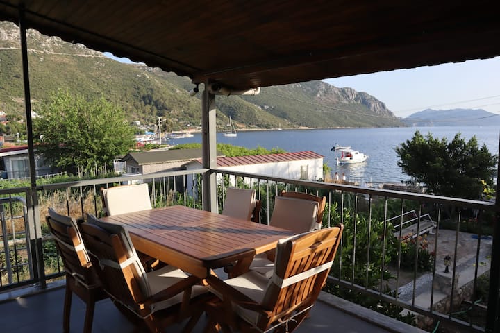 Denize Sıfır Lüks 2+1 Kat2 Daire - Bozburun