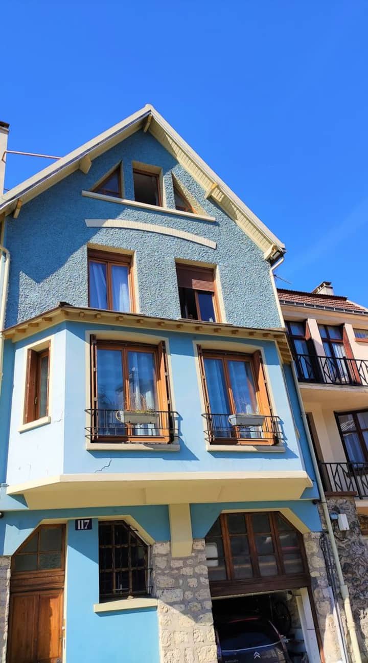 La Maison Bleue à Paris - Paris