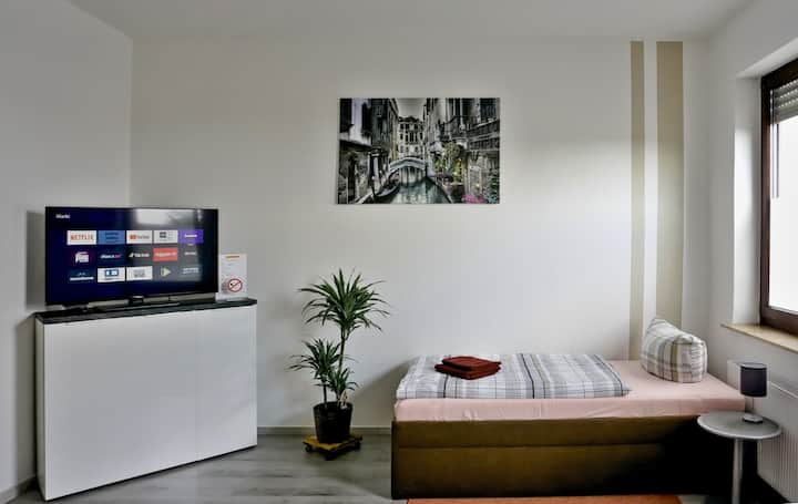 Apartment For 1 To 3 People - Hilden
