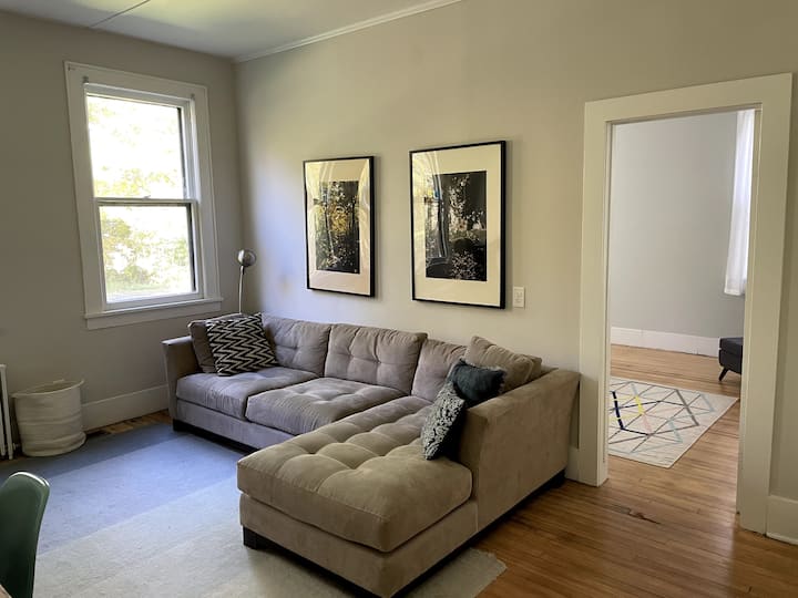 New Paltz Victorian 1bdrm Apt - New Paltz, NY