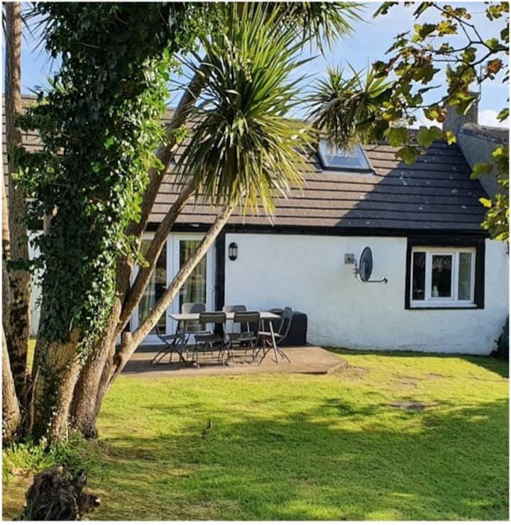 Remote And Cosy Cottage With Great Views - Isle of Arran