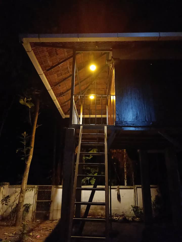 Anandam Woods - A Premium Heritage Single Room - Vaikom