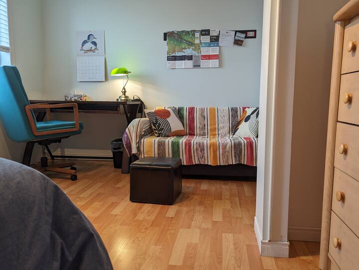 Iqaluit Tisi: Tranquil Retreat - Iqaluit
