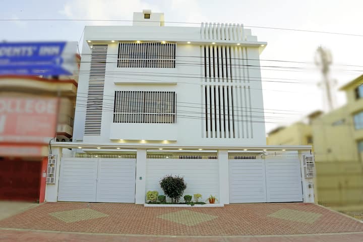 Vip White House - First Floor - Karachi
