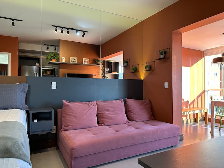 Lindo Studio Em Moema! Com Garagem! - São Paulo