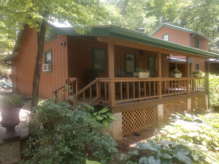 The Cabin On Laurel Drive - Sapphire, NC