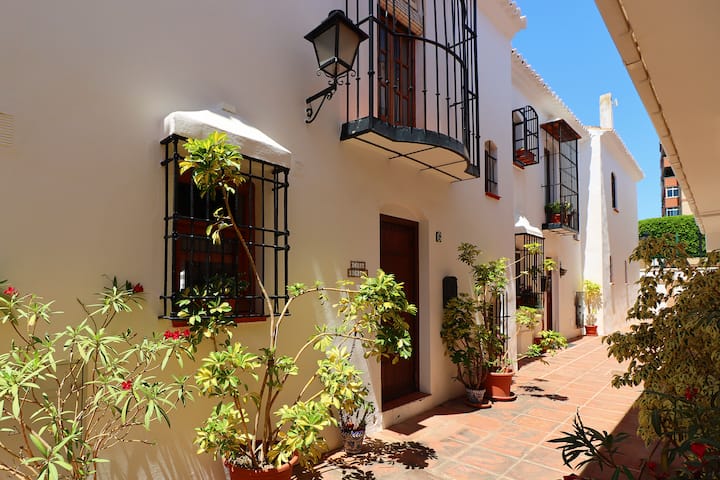 Fuengirola Pueblo 2bdr Townhouse - Fuengirola