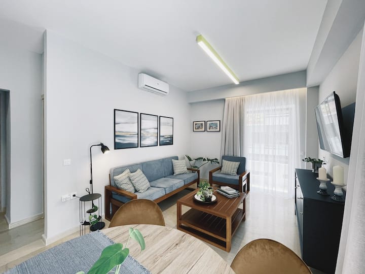 Urban Hive Chania, Your City Basecamp - Fiber Wifi - Hanía