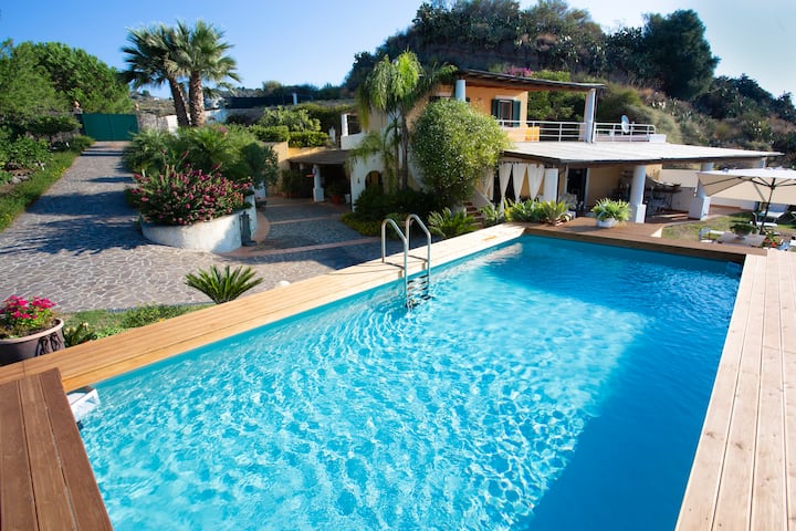 Villa Luxueuse Et éLégante à Lipari Avec Piscine - Lipari