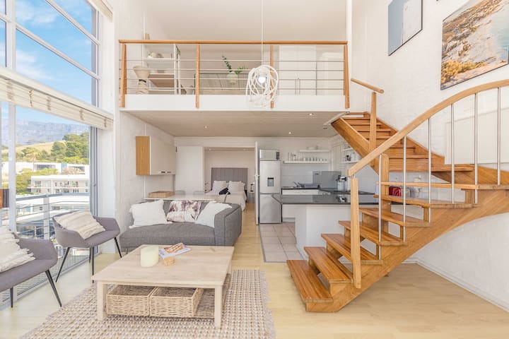 2-bedroom Loft Apartment - Cape Town